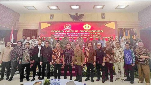 DPD RI Holds FGD Regarding Guidelines for Supervisory Functions in UPNVJ - UPN "Veteran" Jakarta