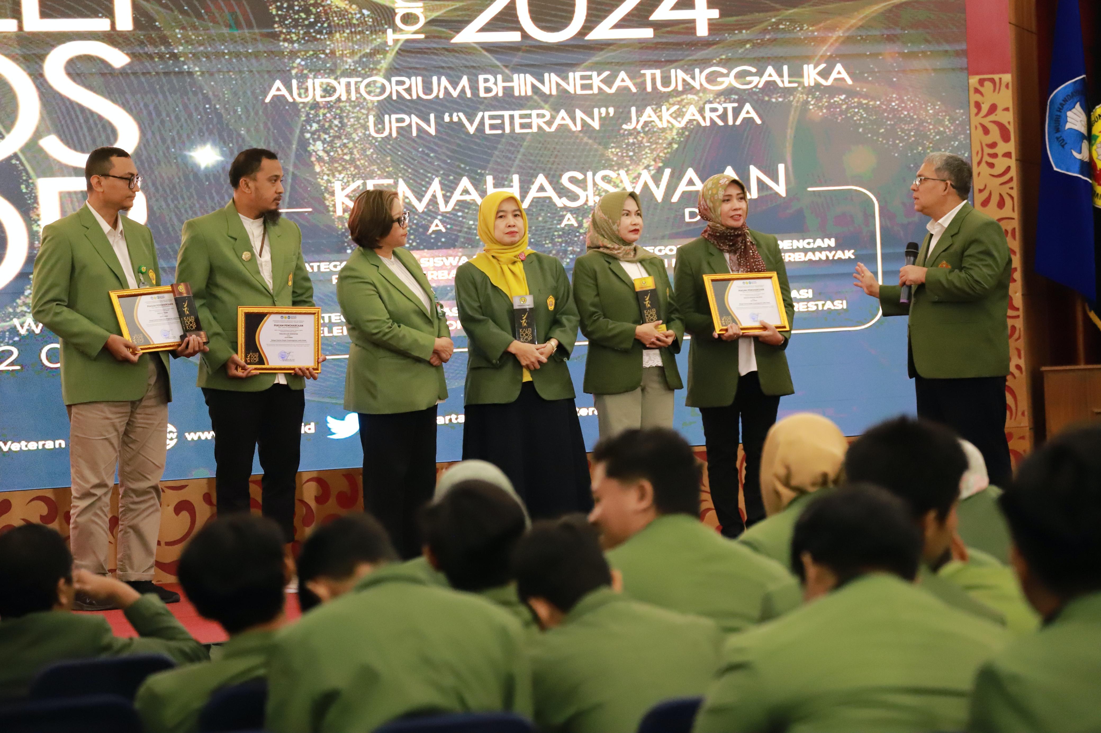 Kaleidoskop 2023 UPNVJ Apresiasi Banyak Prestasi Gemilang - UPN "Veteran" Jakarta