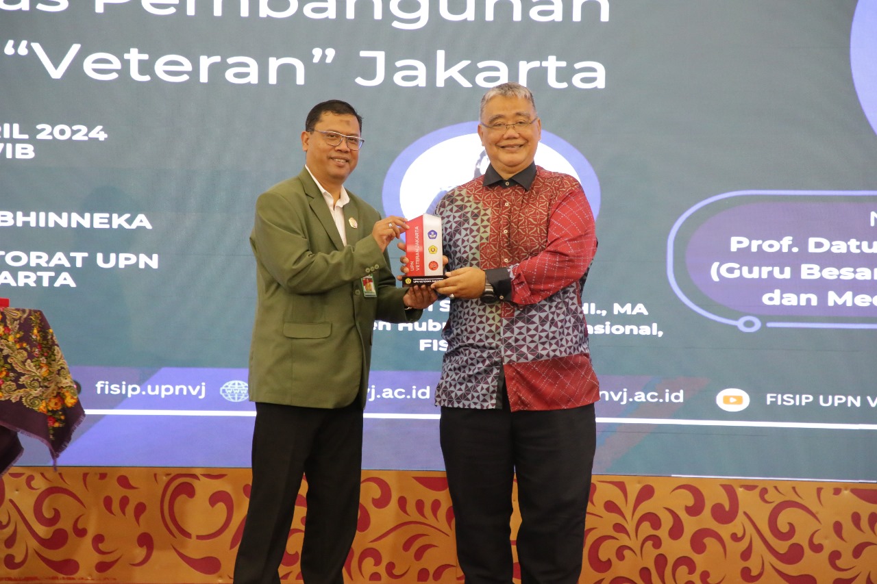 Prof. Dr. Ismail Sualman, Guru Besar UiTM Jelaskan Cara Membuat Karya Ilmiah dengan Baik dan ...