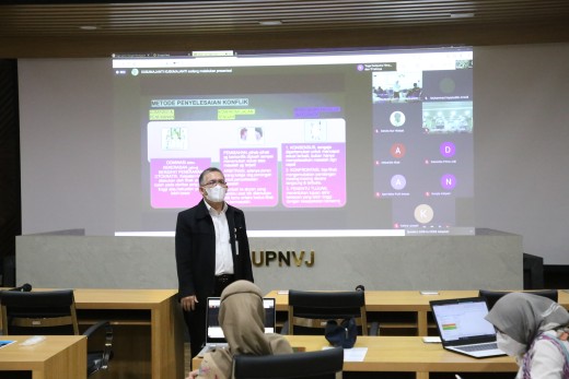 Siapkan Kuliah Tatap Muka, Dr. Anter Venus: Kita Uji Coba Metode ...