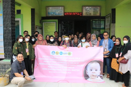 Cegah Stunting, FK UPNVJ Lakukan Pengabdian Bersama dengan FK Untirta ...