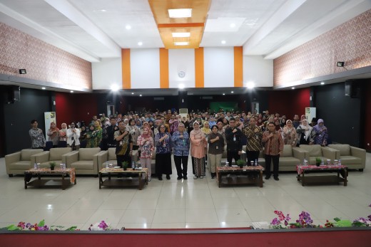 Ramah Tamah Tahun Baru UPNVJ: Rektor Anter Venus Soroti Predikat ...